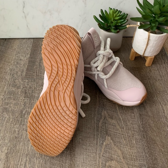 Nike | Shoes | Nike City Loop Particle Rose Nwt | Poshmark